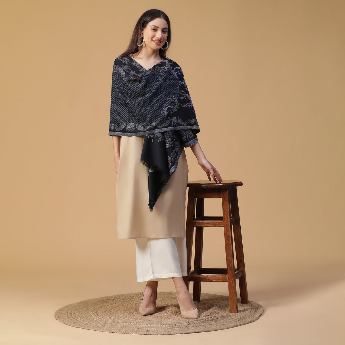 Buy Penelope Woven Design Woolen Shawl Online | Shingora
