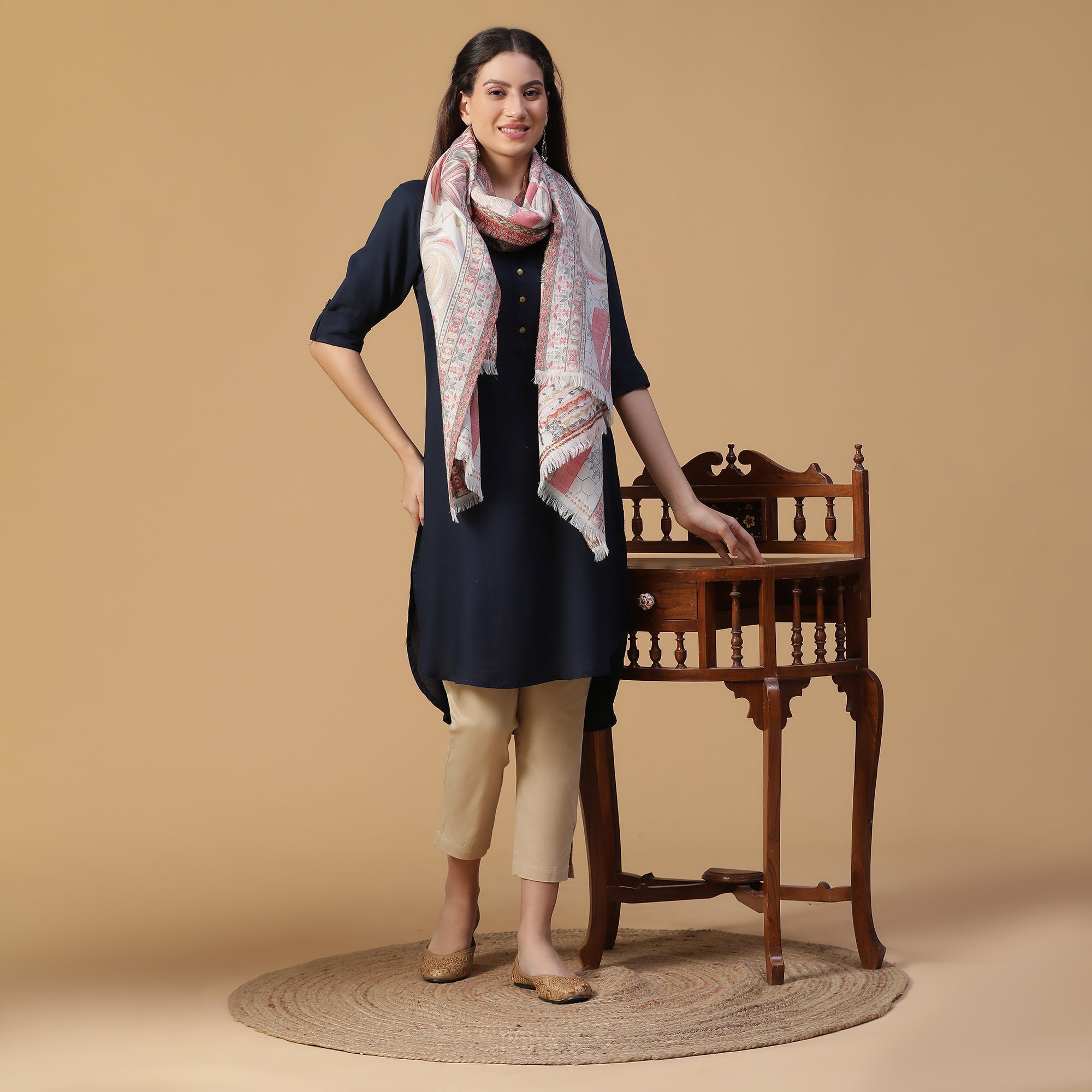 Buy Tashi Woven Design Woolen Stole Online | Shingora